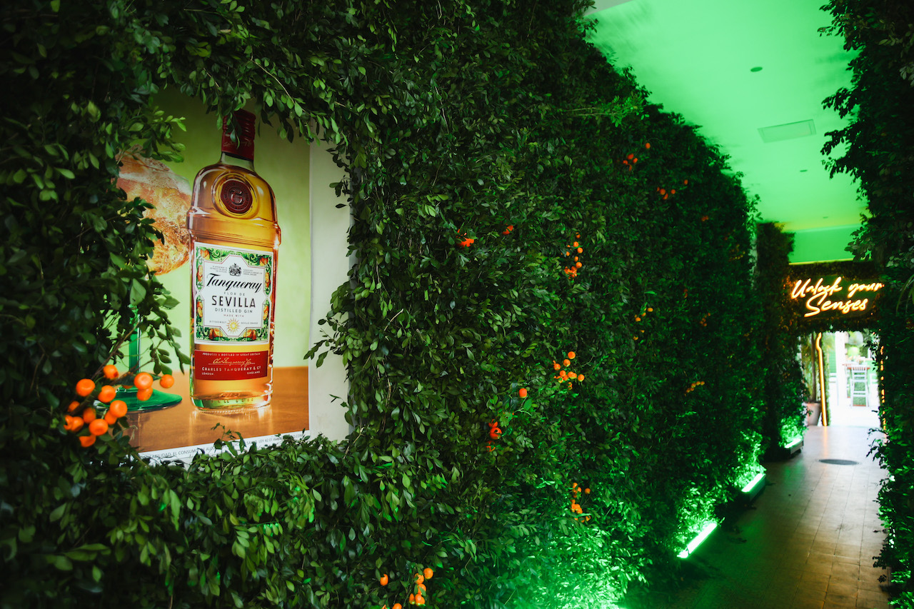 Tanqueray ofrece experiencia sensorial con arte y mixología para ...
