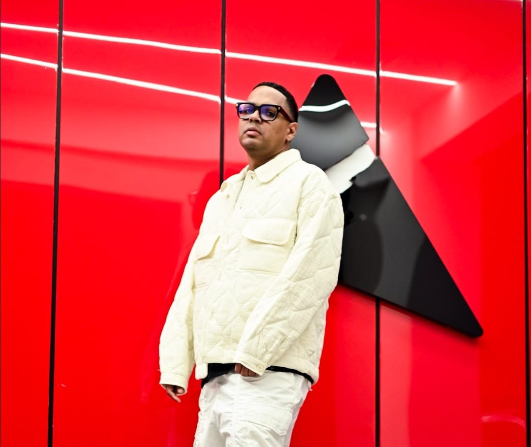 Alofoke se apodera del Takeover de Premios Juventud | RC Noticias