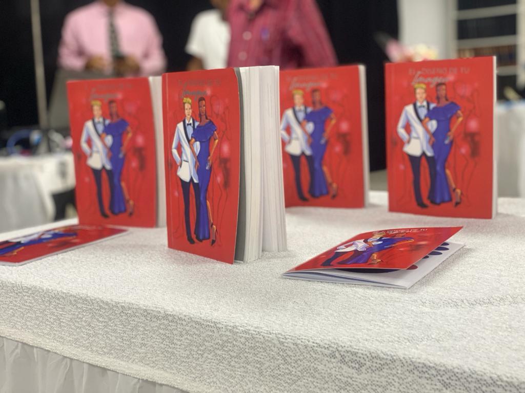 Aleja Flores lanza "El diseño de tu imagen", un libro transformador ...