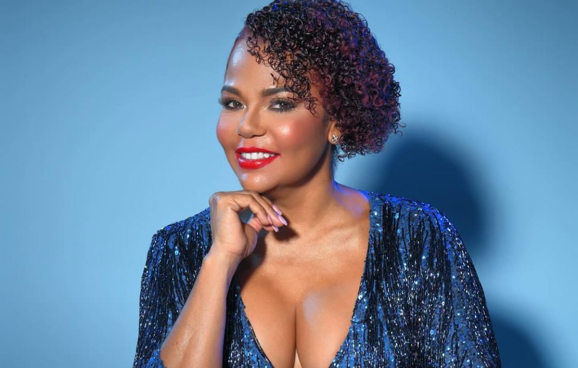 Cheddy García se adueña de las redes: “Mamá dando calambre” | RC Noticias