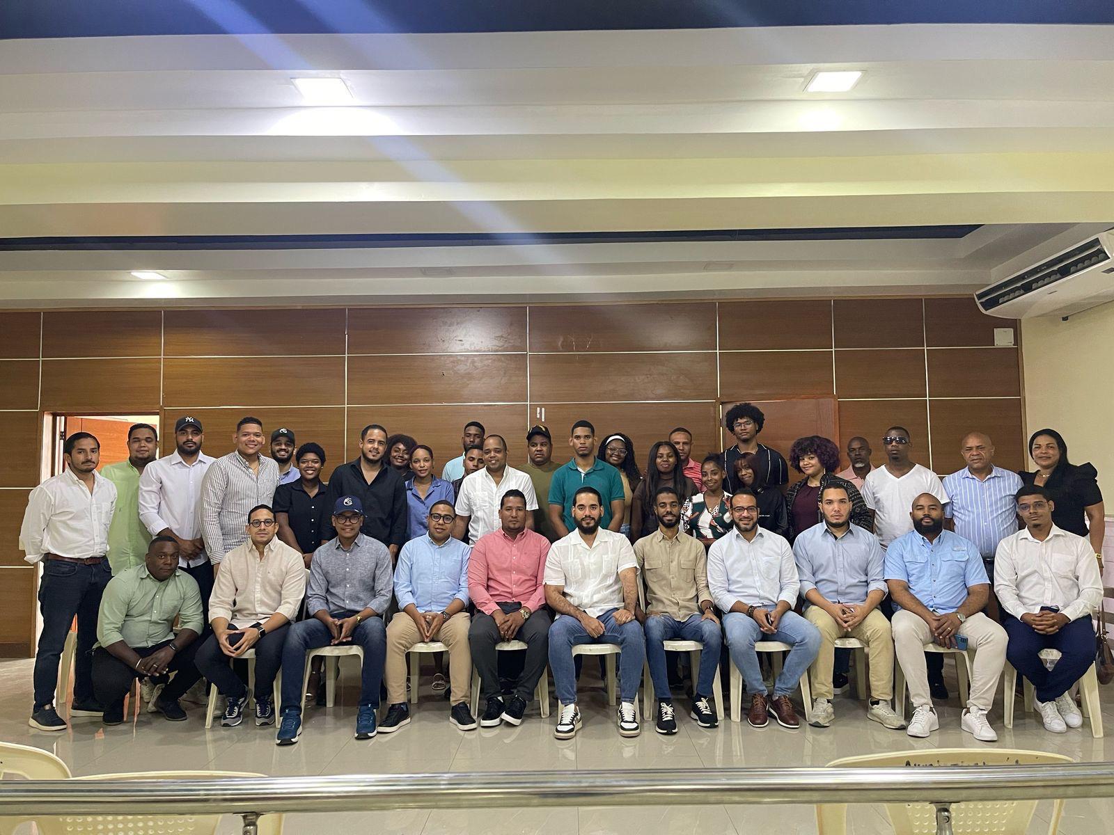 Comisión del equipo político de Omar Fernández, fortalece su presencia ...