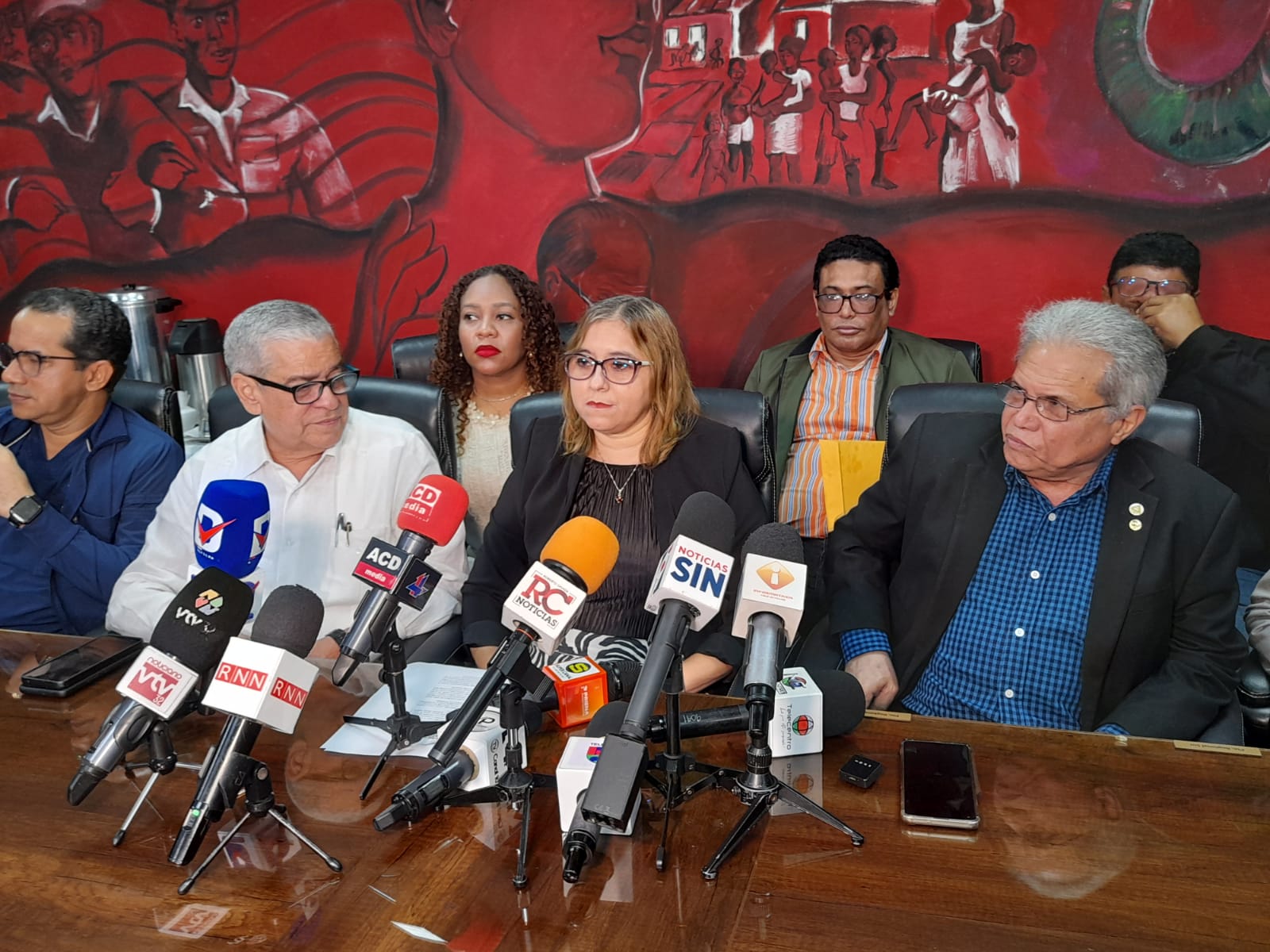 CMD y Banco BHD anuncian feria hipotecaria y de vehiculos para médicos ...