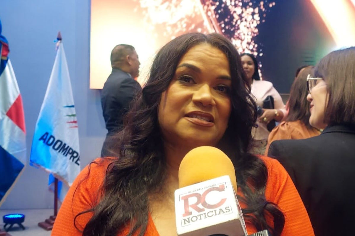 Video | Periodista Sarah Hernández asume asume presidencia de ...