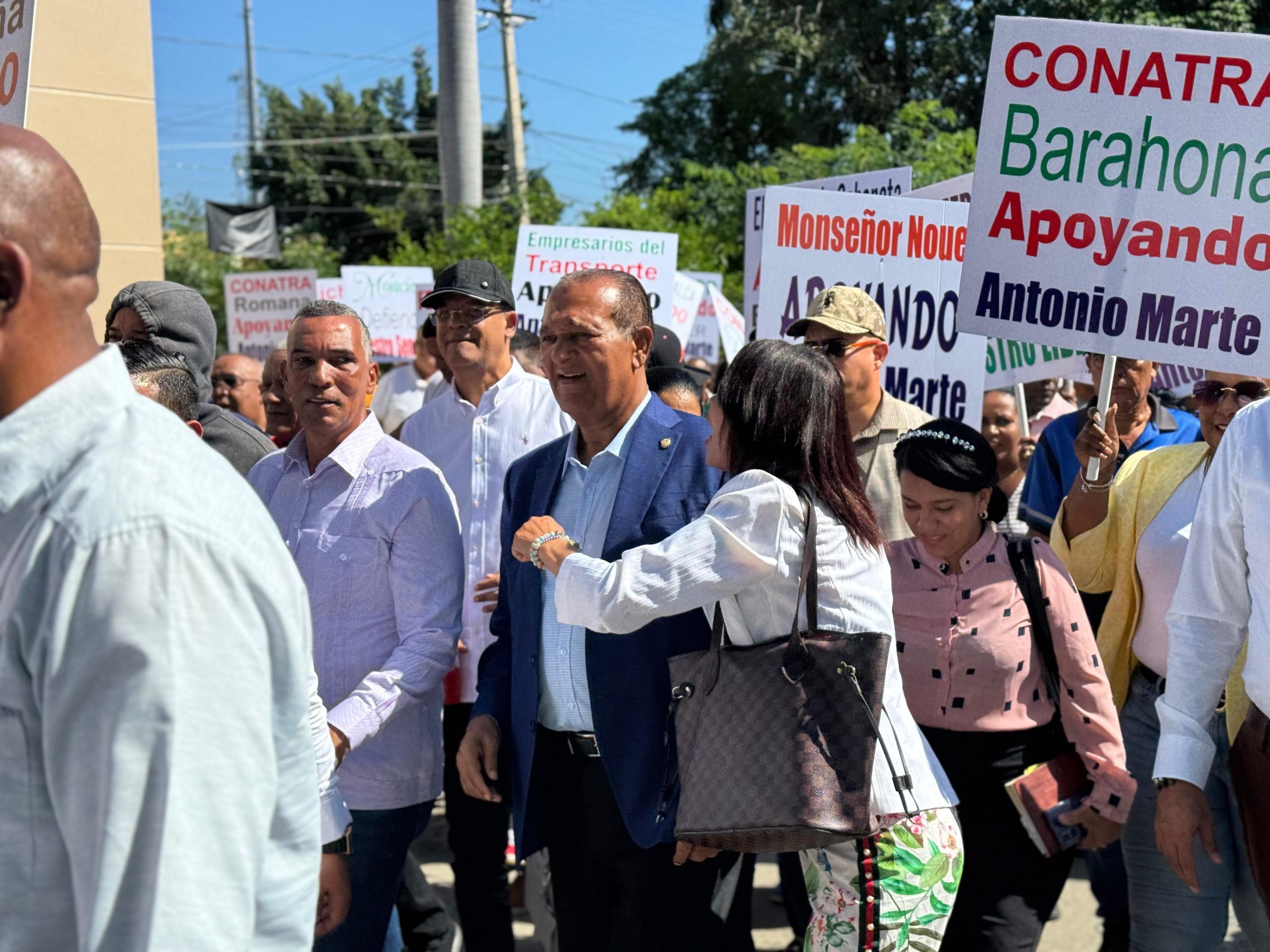 Senador Antonio Marte y abogados del PPG presentan querella contra ...